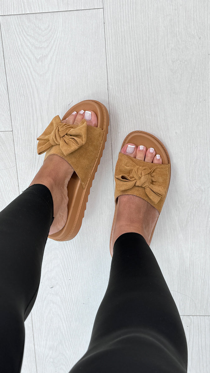 Cristy Faux Suede Knotted Bow Sliders – BowsBoutiques