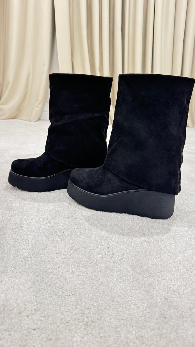 Nadia Faux Suede Platform Boots – BowsBoutiques